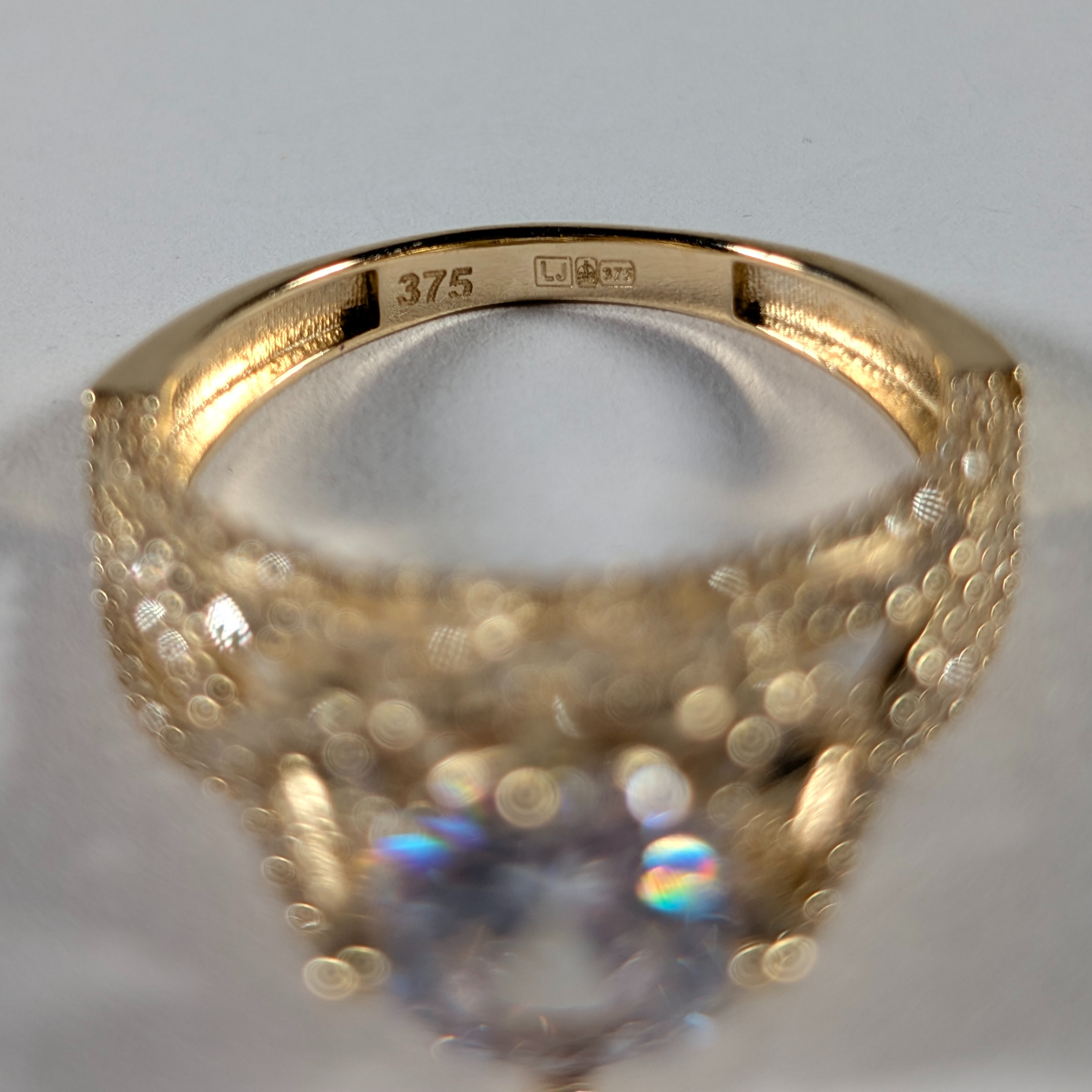 Pre-owned 9ct Gold Fancy *CZ* Engagement Style Ring Size S1/2 - Own4Less